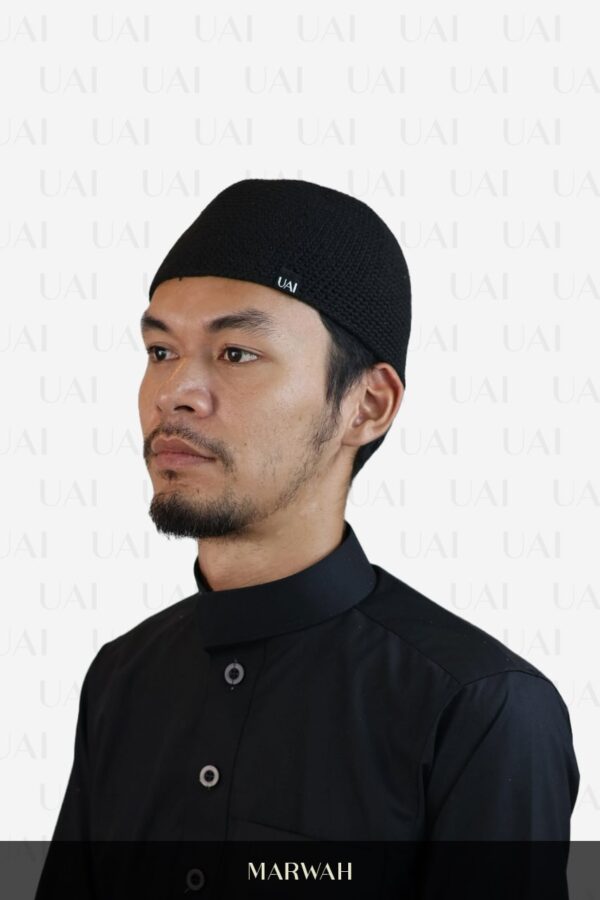 Kopiah – Jubah UAI